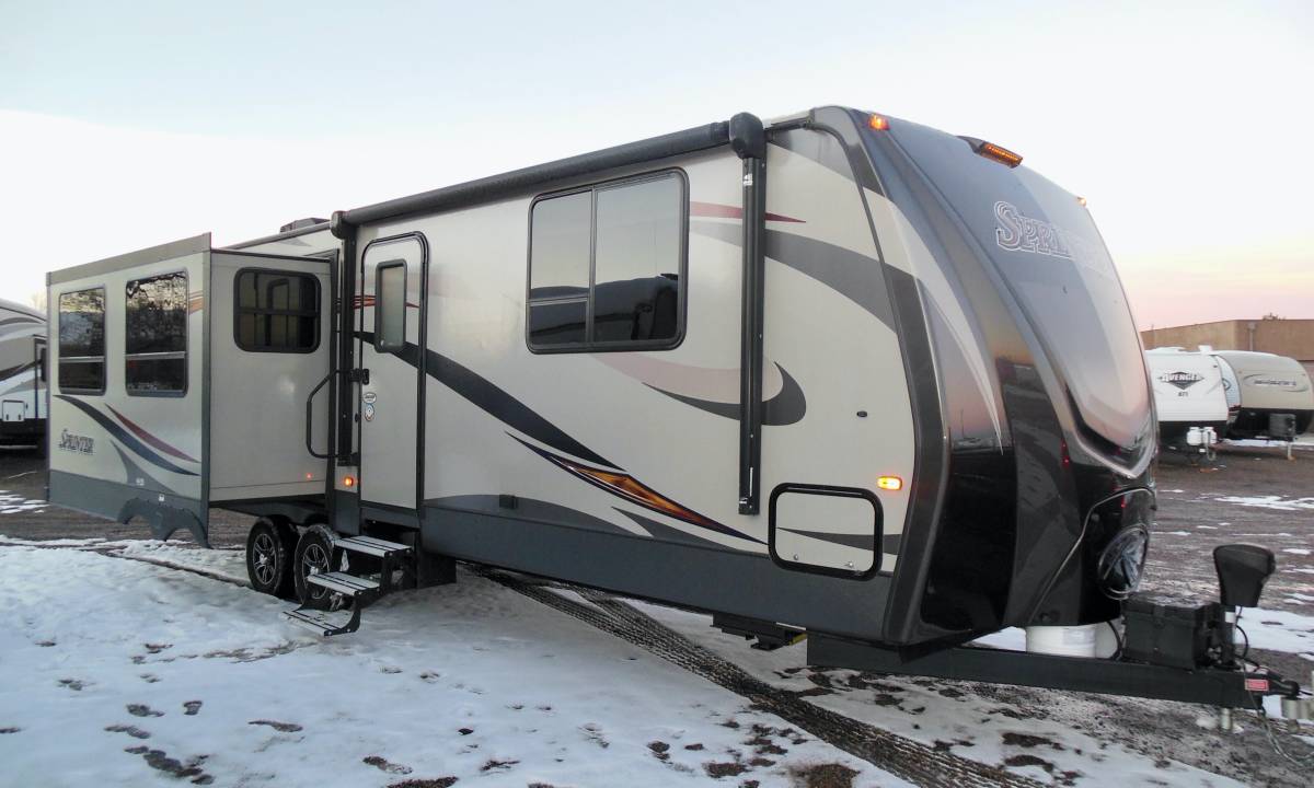 2017 KEYSTONE SPRINTER 319MKS | Mark's Auto & RV