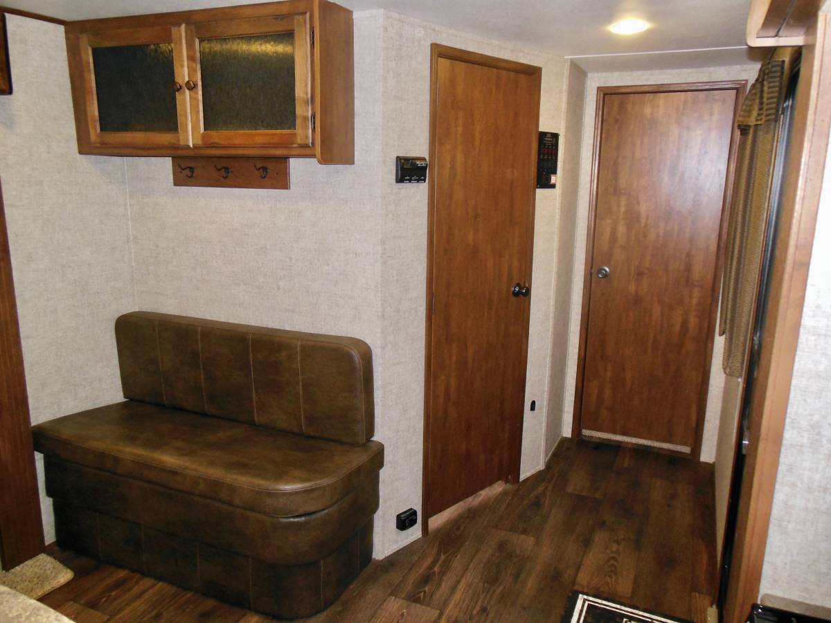2015 Keystone Sprinter 322BHS | Mark's Auto & RV