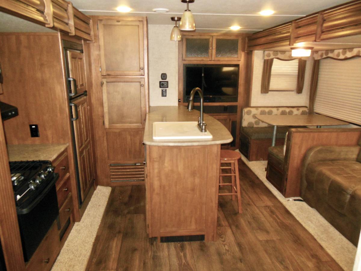 2015 Keystone Sprinter 322BHS | Mark's Auto & RV