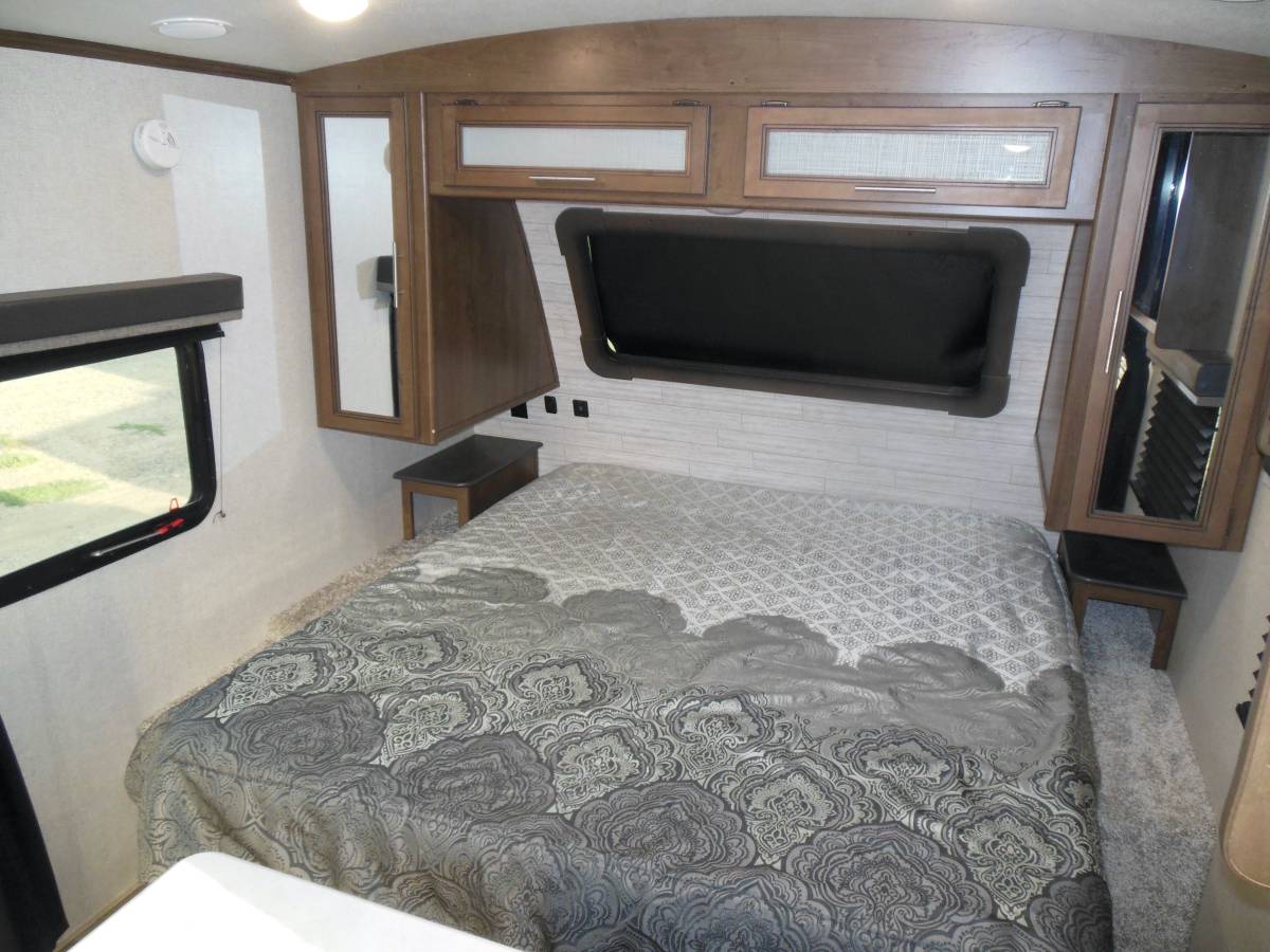 2020 KEYSTONE COUGAR 22RBS | Mark's Auto & RV